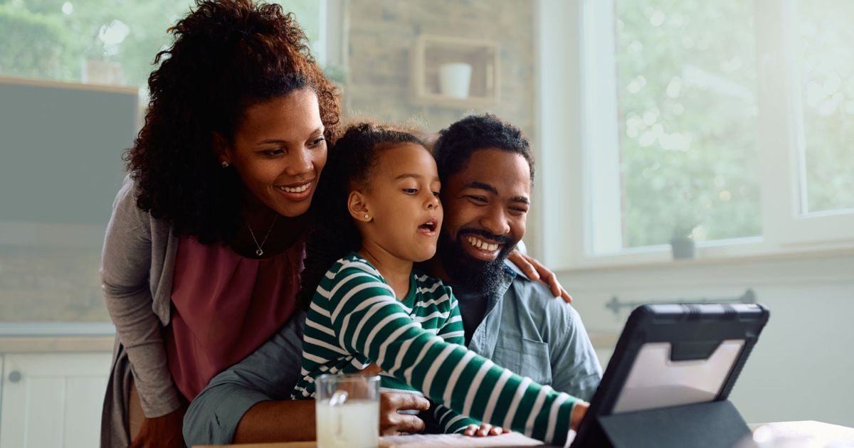 4 Easy Ways to Manage Your Family's Screen Time - Today's Parent