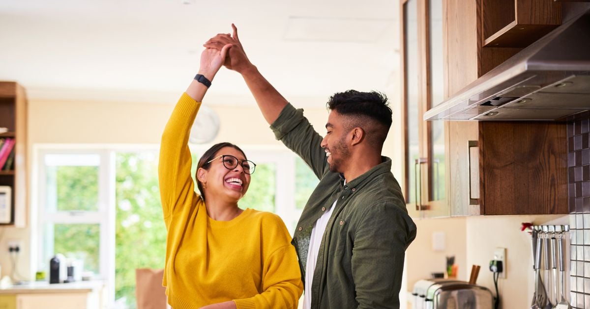 10 habits of happy couples - Today's Parent