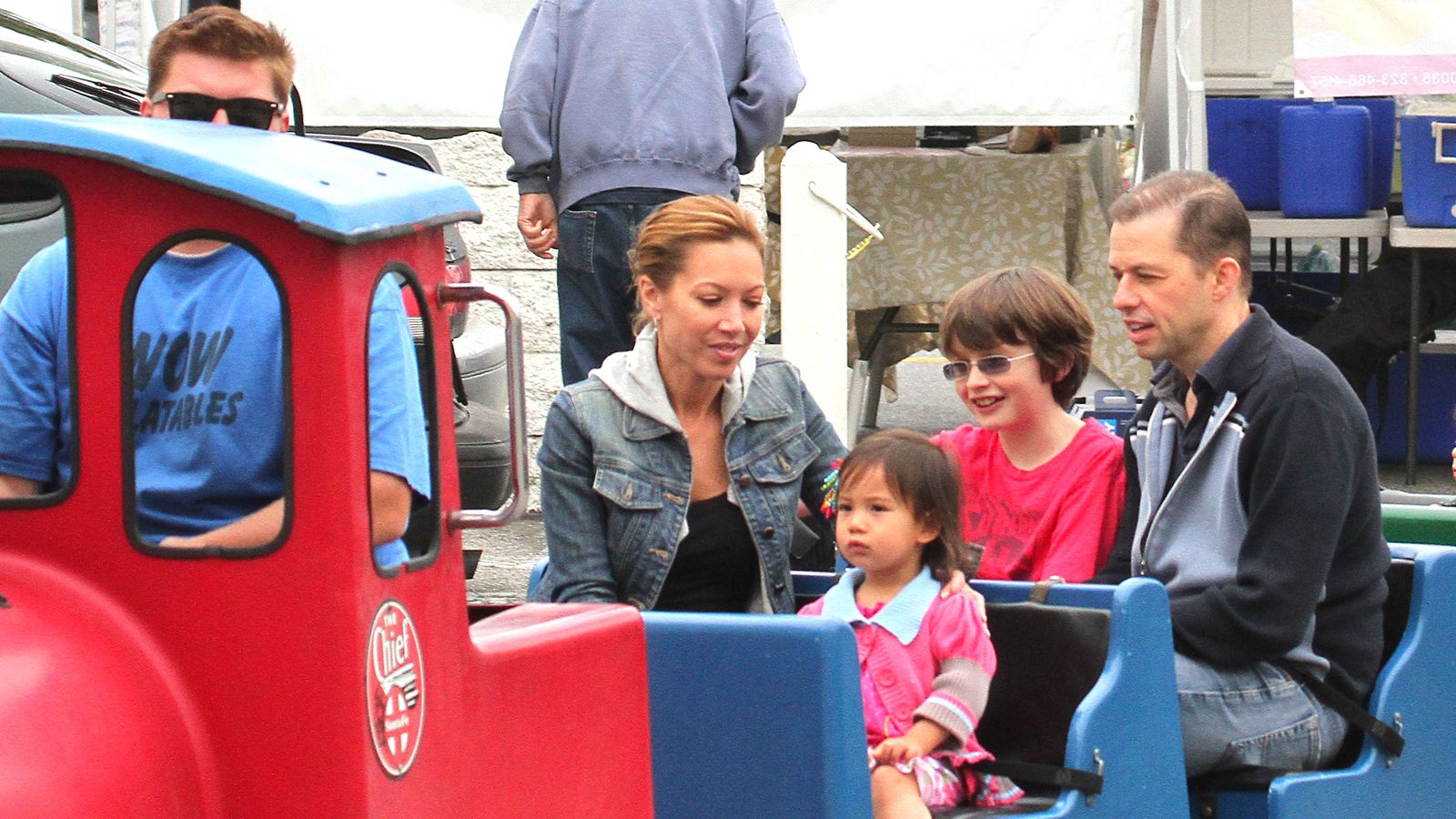 ashton kutcher adopted daughter