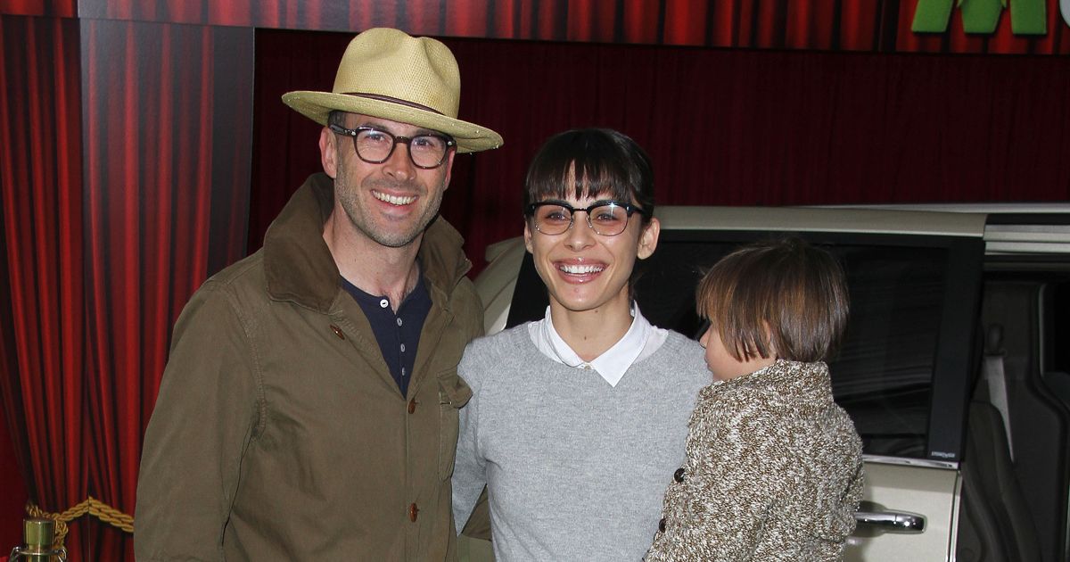 Jason Lee is expecting baby number three! - Today's Parent