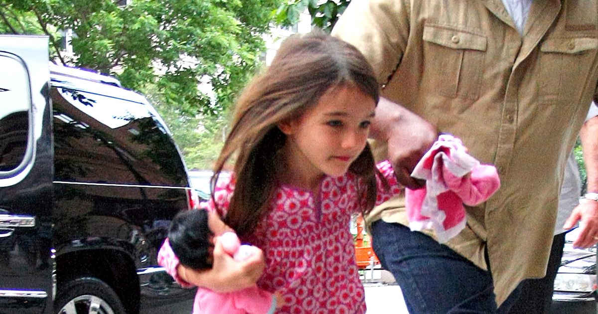 See Suri Cruise run! - Today's Parent