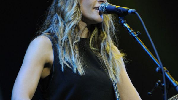 The Dixie Chicks' Emily Robinson is expecting her fourth child - Today ...