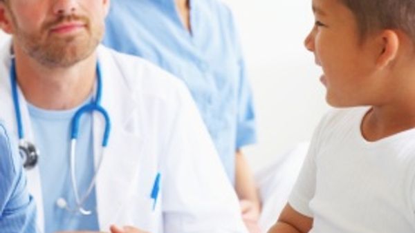 Tips to help relieve your child's fear of the doctor - Today's Parent