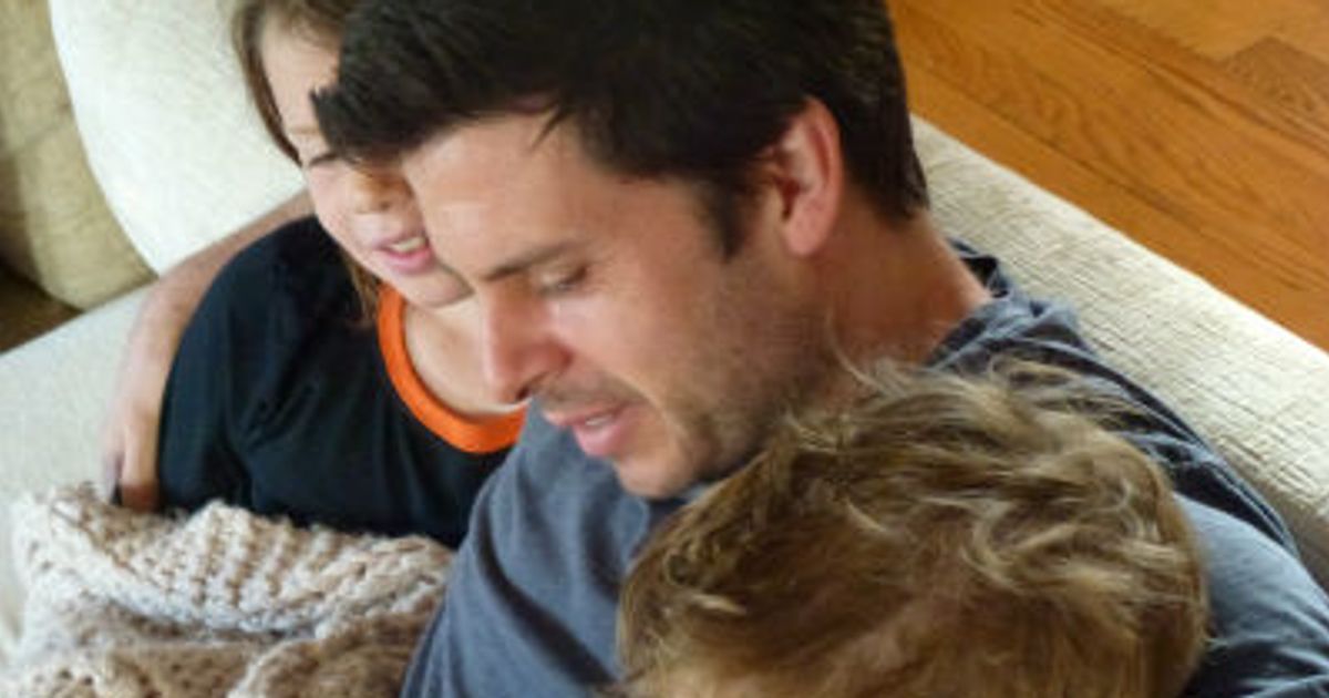 Why parents deserve a pat on the back more often - Today's Parent