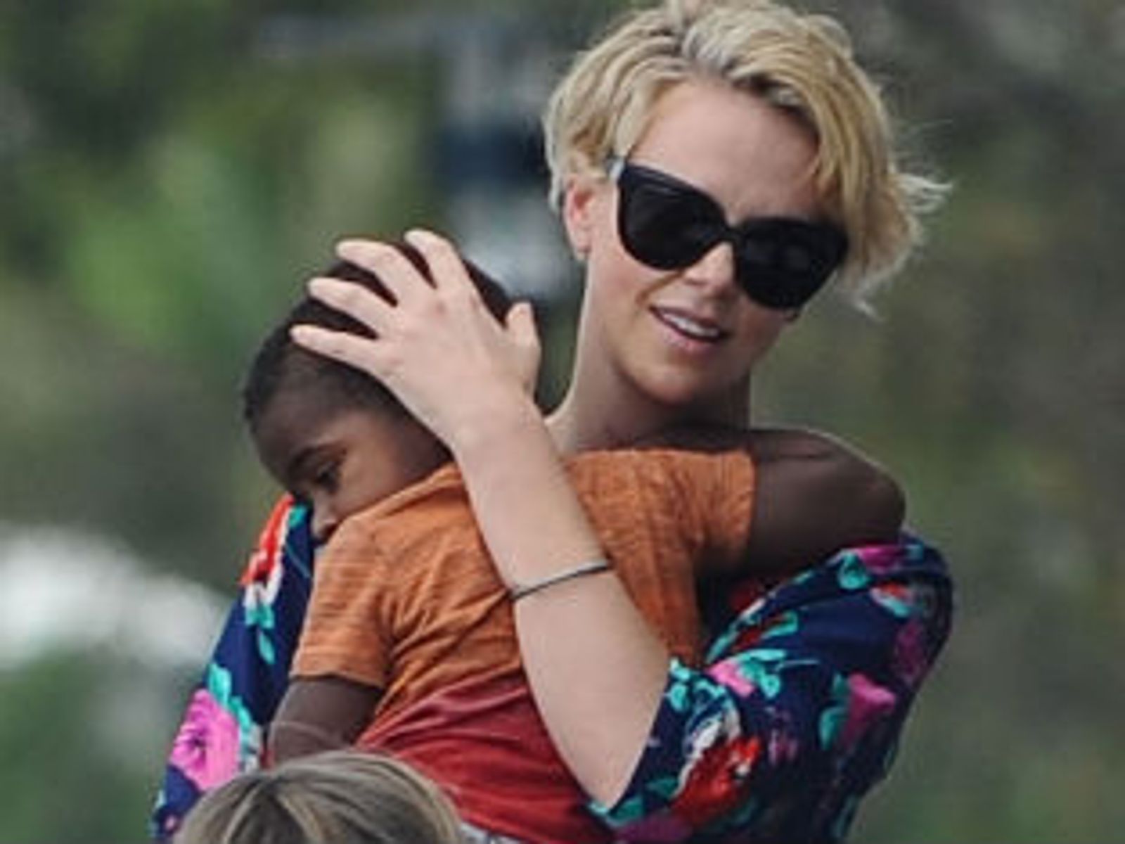 Charlize Theron Jackson Theron Charlize Theron Posts Rare Picture Of