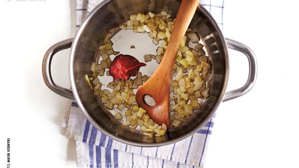 Cooking with kids: How to make homemade ketchup - Today's Parent ...