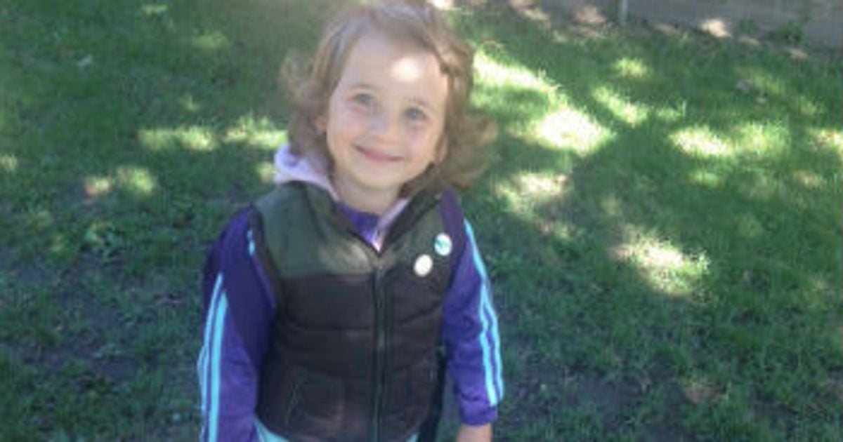 Parenting an extrovert when you're an introvert - Today's Parent