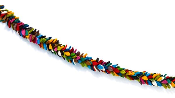 8 non-traditional takes on garland - Today's Parent