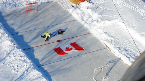 10 awesome backyard rinks in Canada - Today's Parent