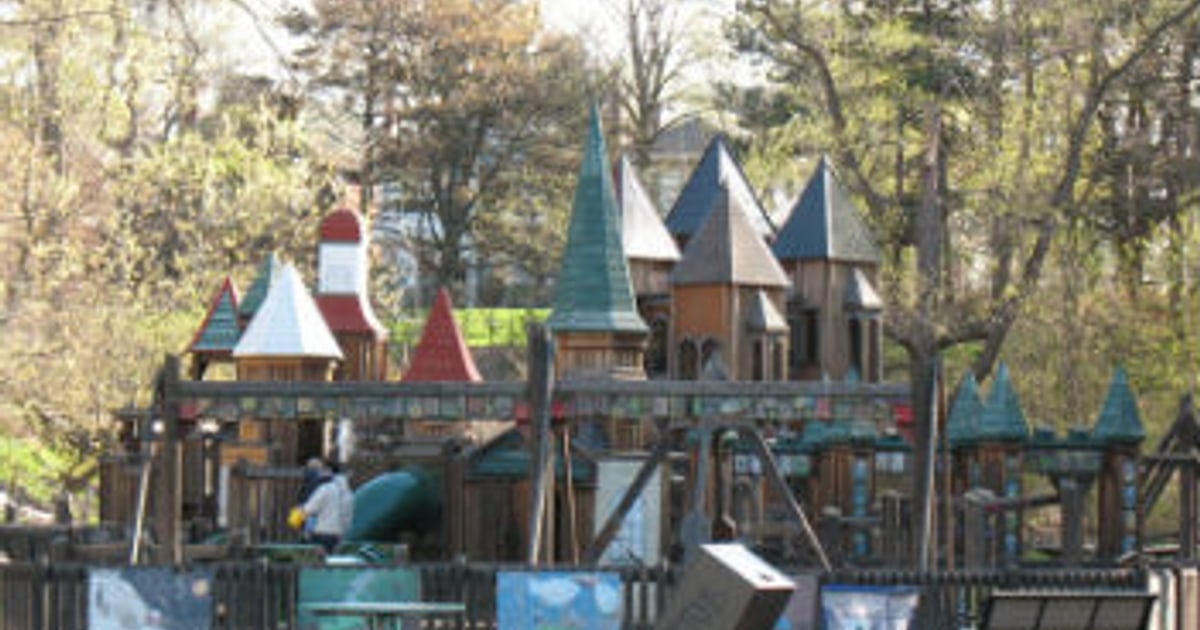 9 great Toronto playgrounds - Today's Parent