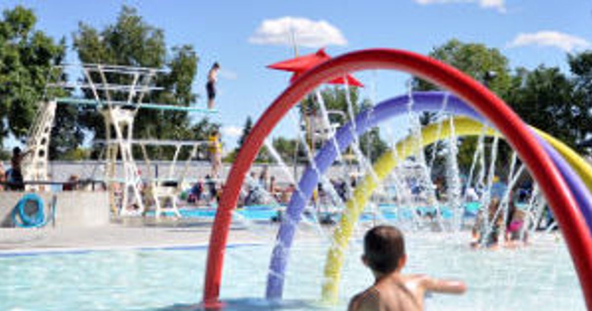 4 best outdoor pools in Edmonton - Today's Parent