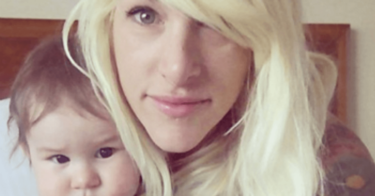 Walk Off The Earth singer kicked off plane due to fussy toddler ...
