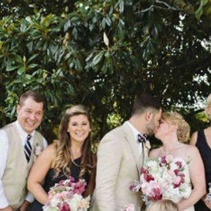 Baby Photobombs Wedding Kieran Culkin Accidentally Photobombs Couple's
