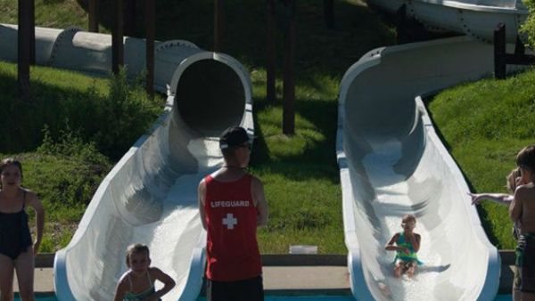 3 family-friendly water parks in Edmonton - Today's Parent