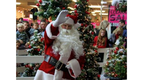 5 times Santa gave us the feels (and all the tears) - Today's Parent