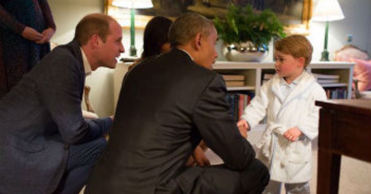Prince George meets Barack Obama...in a monogrammed robe - Today's Parent