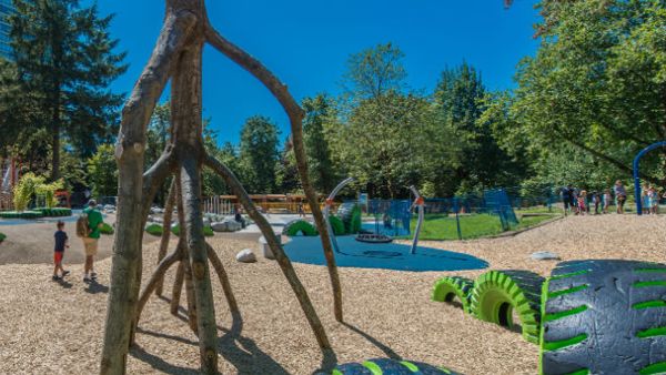9 fun Vancouver playgrounds - Today's Parent