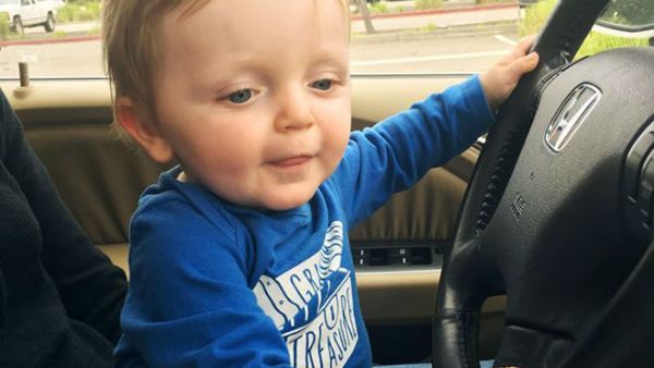 This poor dad has the BEST kid-puking-story (Update: Dad admits he's ...