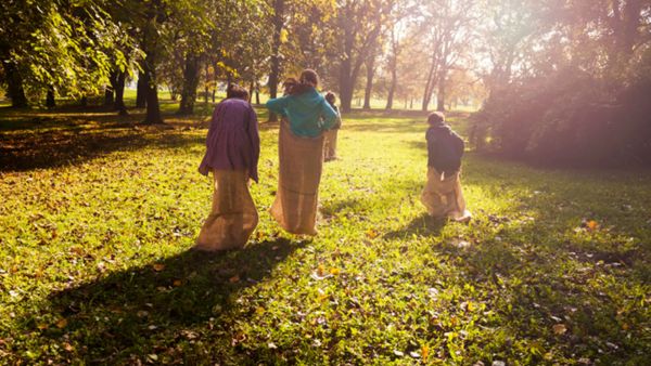 50 must-do fall activities for families - Today's Parent