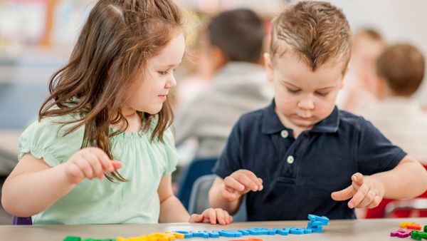 8 fun pencil and paper games for kids (+ printables!) - Today's Parent ...