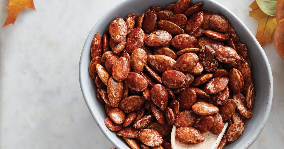 Cinnamon-Maple Roasted Pumpkin Seeds - Today's Parent