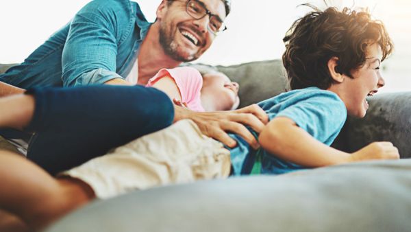 51 ways to get your kids off screens this summer - Today's Parent