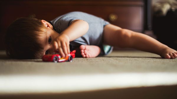 51 ways to get your kids off screens this summer - Today's Parent