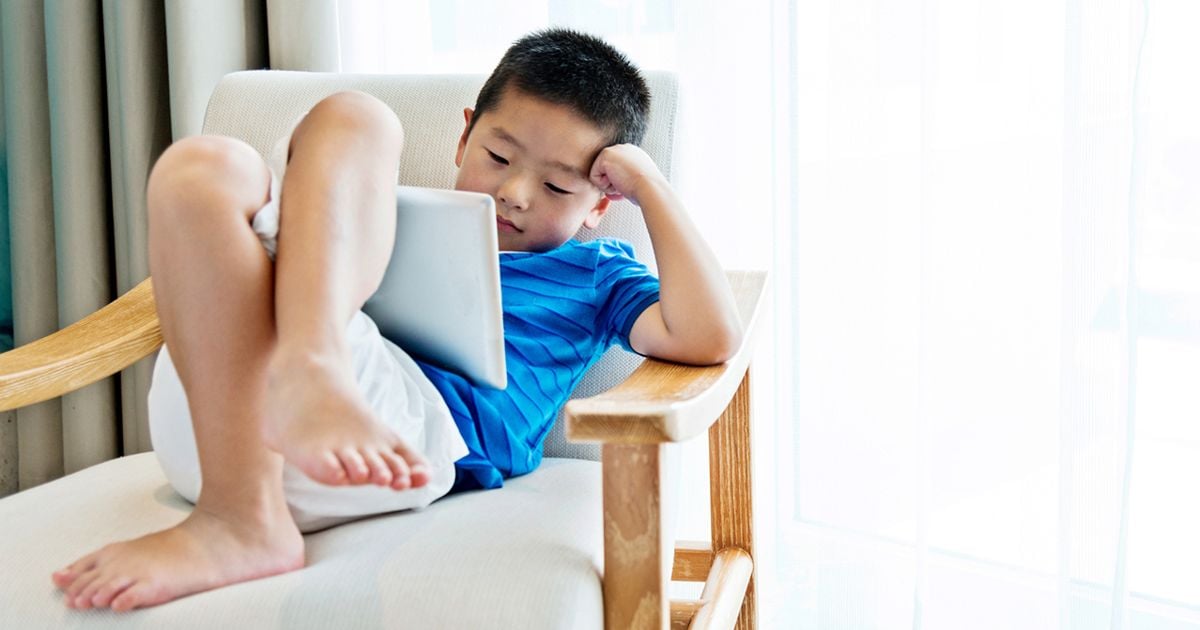 This is the average screen time for kids. How do your kids measure up ...