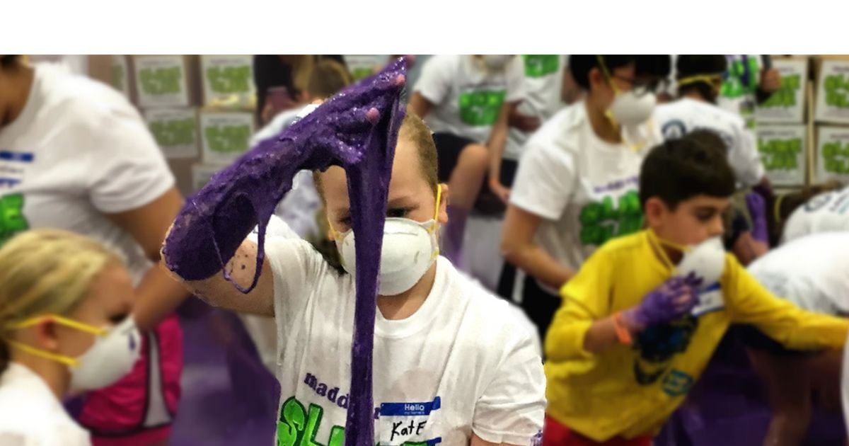 These kids just broke the world record for the LARGEST. SLIME. EVER ...