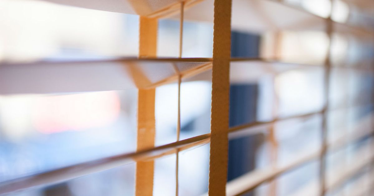 Parents still underestimate the danger of window blind cords - Today's ...