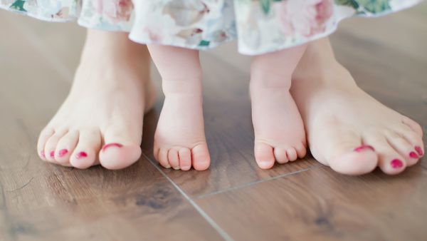 What it means when your toddler is toe-walking - Today's Parent
