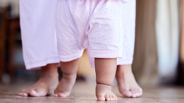 What it means when your toddler is toe-walking - Today's Parent