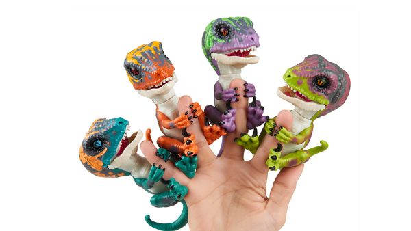 These new dinosaur Fingerlings are awesome... and a little bit scary ...