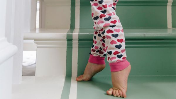 What it means when your toddler is toe-walking - Today's Parent