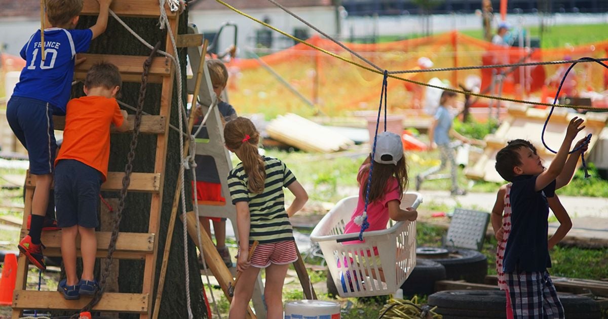 We need to stop worrying and just let our kids play - Today's Parent