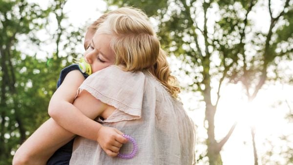 Pacifiers and preschoolers: How and when to stop using the pacifier ...