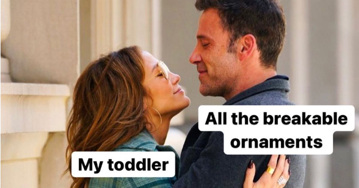 These Christmas memes are a well-deserved break from all the stress ...