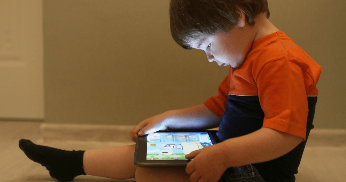 4 Ways to Find Screen Time Balance - Today's Parent