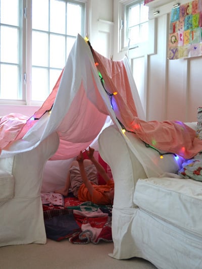 How Do You Make A Indoor Fort Create The Perfect Blanket Fort For
